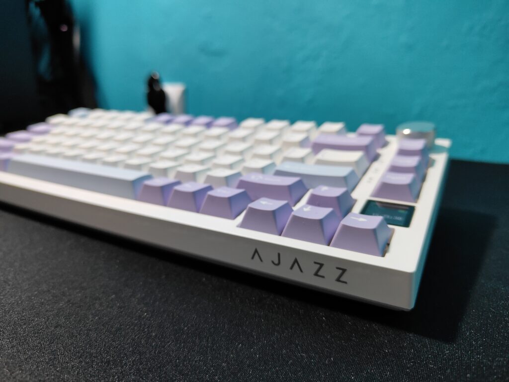 Ajazz AK820 Pro — Recenzja zaskakująco dobrego chińczyka - ViviTech.pl