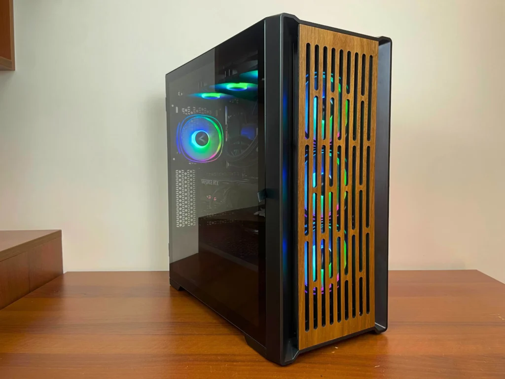 Veteni Woody 2024 - recenzja obudowy, która redefiniuje elegancję ...